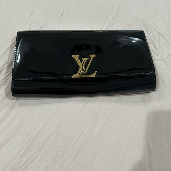 Louis Vuitton | Bags | Lv Clutch | Poshmark